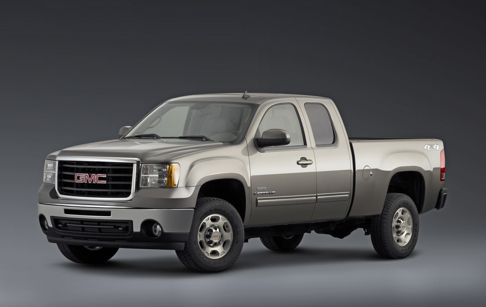 GMC Sierra 2500HD III (GMT900) Extended Cab Standard Box 6.0 V8 (360 Hp ...